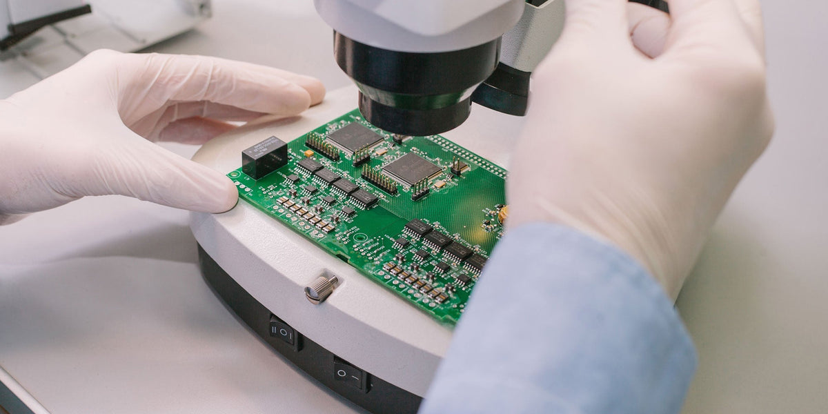 Choosing a microscope for industrial inspection — Microscopes.com.au