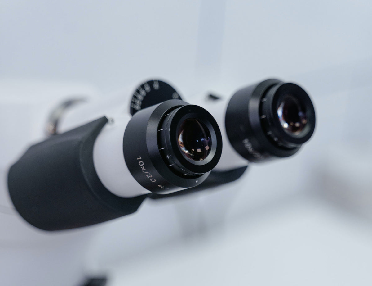 Microscope eyepiece focusing explained — Microscopes.com.au